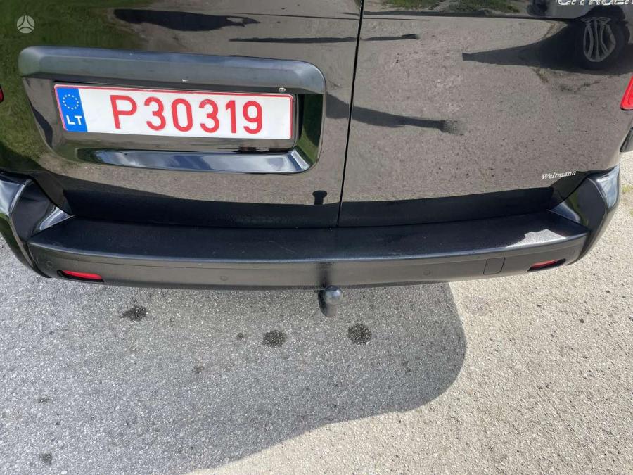 Melns Citroen Jumpy 2017 Panevēža, ar dzinēja tilpumu 2.00 L un nobraukumu 240 tūkst. km par 12799 €, foto 11 vietnē AUTOMOTO.COM.LV
