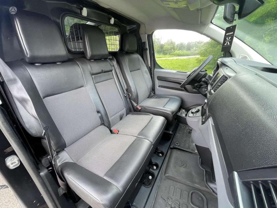 Melns Citroen Jumpy 2017 Panevēža, ar dzinēja tilpumu 2.00 L un nobraukumu 240 tūkst. km par 12799 €, foto 14 vietnē AUTOMOTO.COM.LV