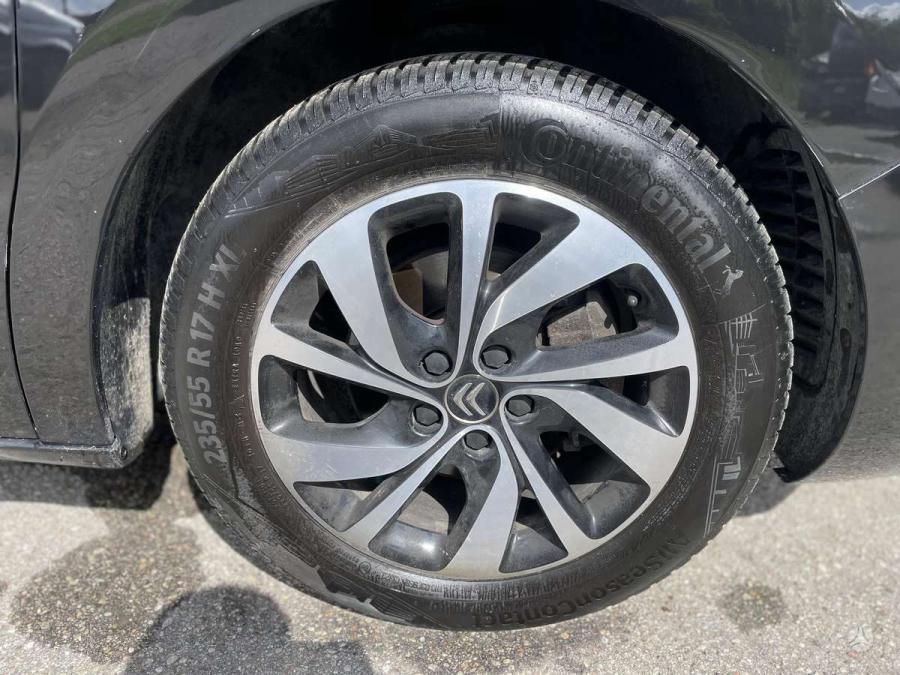 Melns Citroen Jumpy 2017 Panevēža, ar dzinēja tilpumu 2.00 L un nobraukumu 240 tūkst. km par 12799 €, foto 23 vietnē AUTOMOTO.COM.LV