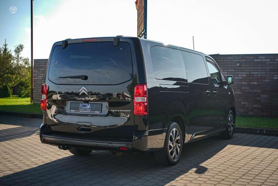 Melns Citroen Jumpy 2018 Marijampole, ar dzinēja tilpumu 2.00 L un nobraukumu 153 tūkst. km par 19950 €, foto 10 vietnē AUTOMOTO.COM.LV