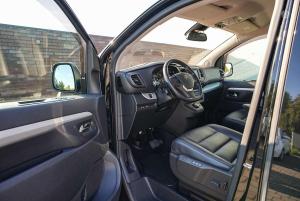 Melns Citroen Jumpy 2018 Marijampole, ar dzinēja tilpumu 2.00 L un nobraukumu 153 tūkst. km par 19950 €, foto 24 vietnē AUTOMOTO.COM.LV