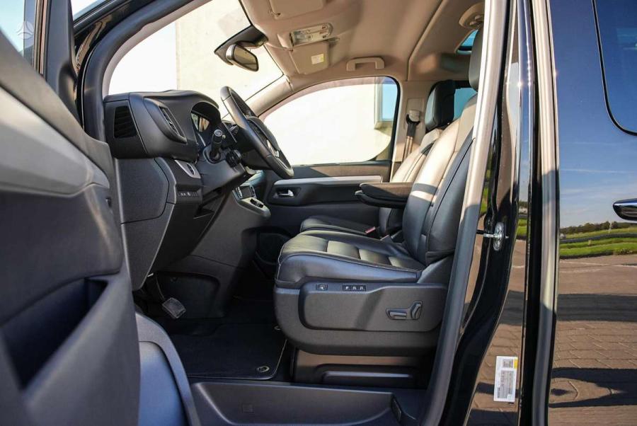 Melns Citroen Jumpy 2018 Marijampole, ar dzinēja tilpumu 2.00 L un nobraukumu 153 tūkst. km par 19950 €, foto 26 vietnē AUTOMOTO.COM.LV