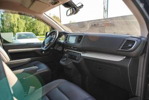 Melns Citroen Jumpy 2018 Marijampole, ar dzinēja tilpumu 2.00 L un nobraukumu 153 tūkst. km par 19950 €, foto 41 vietnē AUTOMOTO.COM.LV