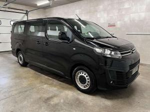 Black Citroen Jumpy 2019 in Marijampole, with an engine capacity of 1.50 L and mileage of 224 thousand km for 15125 €, photo 4 on AUTOMOTO.COM.LV