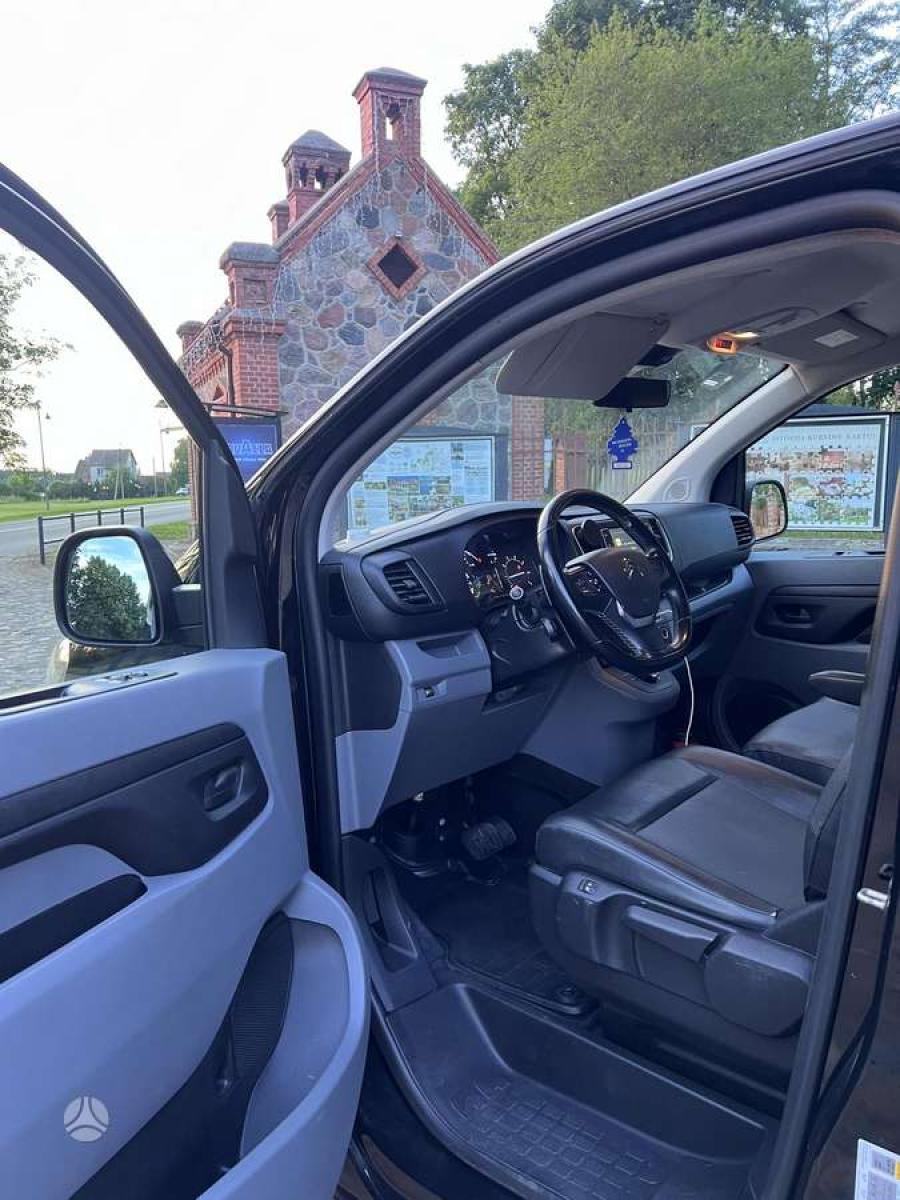 Black Citroen Jumpy 2021 in Rokiskis, with an engine capacity of 2.00 L and mileage of 167 thousand km for 10300 €, photo 11 on AUTOMOTO.COM.LV