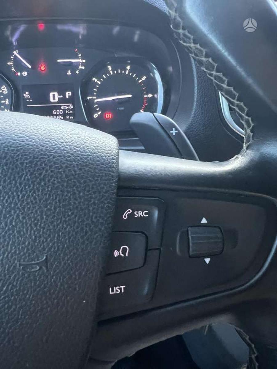 Black Citroen Jumpy 2021 in Rokiskis, with an engine capacity of 2.00 L and mileage of 167 thousand km for 10300 €, photo 17 on AUTOMOTO.COM.LV