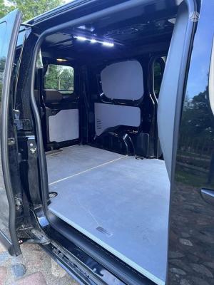 Black Citroen Jumpy 2021 in Rokiskis, with an engine capacity of 2.00 L and mileage of 167 thousand km for 10300 €, photo 23 on AUTOMOTO.COM.LV