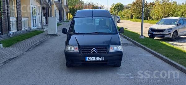 Melns Citroen Jumpy 2005 Rīga, ar dzinēja tilpumu 2.00 L un nobraukumu 225 tūkst. km par 24500 €, foto 2 vietnē AUTOMOTO.COM.LV