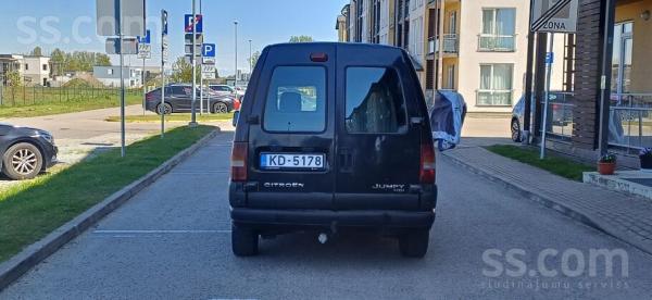Melns Citroen Jumpy 2005 Rīga, ar dzinēja tilpumu 2.00 L un nobraukumu 225 tūkst. km par 24500 €, foto 5 vietnē AUTOMOTO.COM.LV