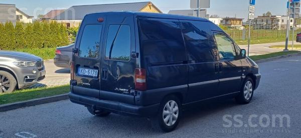 Melns Citroen Jumpy 2005 Rīga, ar dzinēja tilpumu 2.00 L un nobraukumu 225 tūkst. km par 24500 €, foto 7 vietnē AUTOMOTO.COM.LV