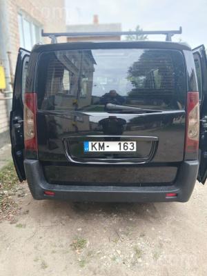 Black Citroen Jumpy 2010 in Kraslava, with an engine capacity of 2.00 L and mileage of 255 thousand km for 3300 €, photo 6 on AUTOMOTO.COM.LV