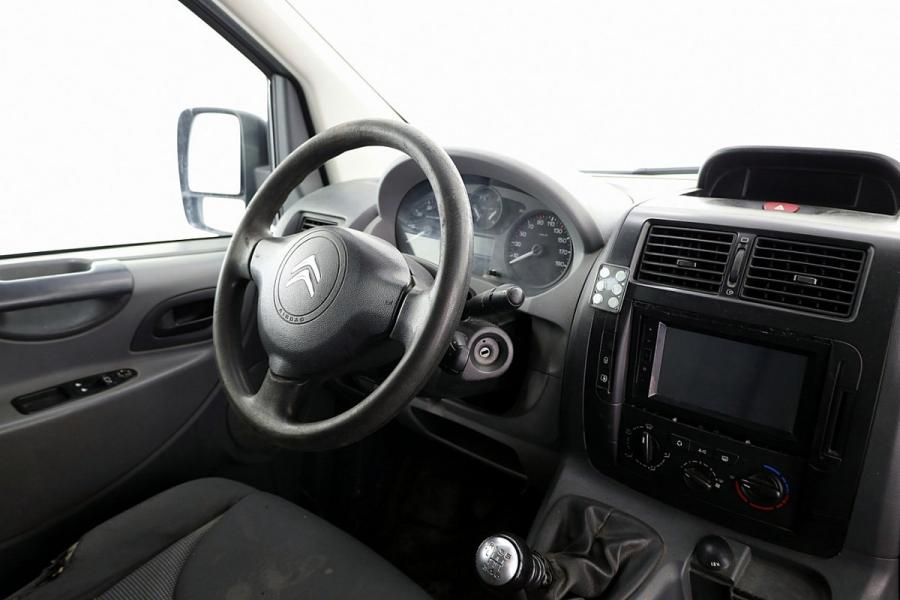 Black Citroen Jumpy 2013 in Tallinn, with an engine capacity of 2.00 L and mileage of 344 thousand km for 1699 €, photo 13 on AUTOMOTO.COM.LV