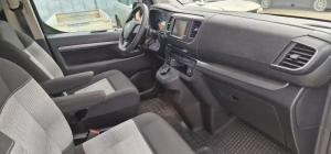 Black Citroen Jumpy 2017 in Valmiera, with an engine capacity of 2.00 L and mileage of 175 thousand km for 19000 €, photo 10 on AUTOMOTO.COM.LV