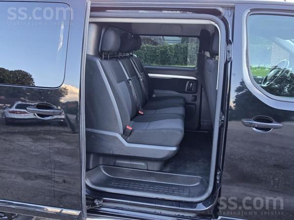 Melns Citroen Jumpy 2019 Kuldīga, ar dzinēja tilpumu 2.00 L un nobraukumu 146 tūkst. km par 11500 €, foto 8 vietnē AUTOMOTO.COM.LV