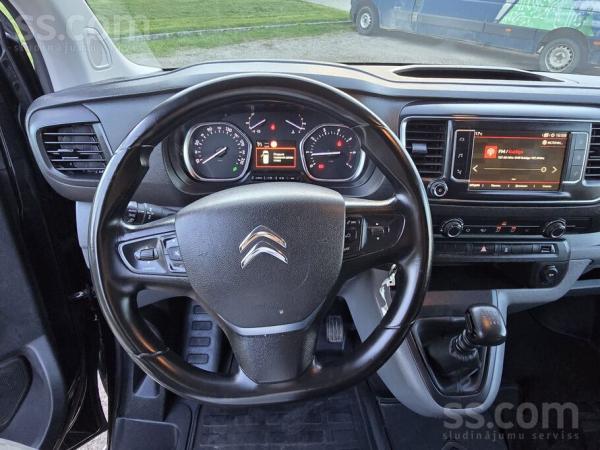 Melns Citroen Jumpy 2019 Kuldīga, ar dzinēja tilpumu 2.00 L un nobraukumu 146 tūkst. km par 11500 €, foto 10 vietnē AUTOMOTO.COM.LV