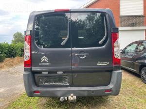 Black Citroen Jumpy 2016 in Riga, with an engine capacity of 2.00 L and mileage of 239 thousand km for 8000 €, photo 4 on AUTOMOTO.COM.LV