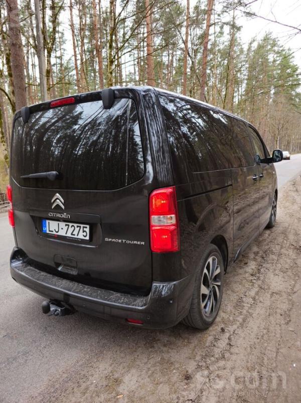 Melns Citroen Jumpy 2018 Rīga, ar dzinēja tilpumu 2.00 L un nobraukumu 204 tūkst. km par 19950 €, foto 3 vietnē AUTOMOTO.COM.LV