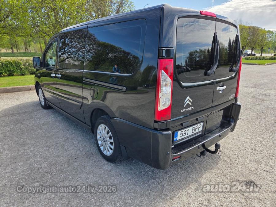 Black Citroen Jumpy 2015 in Maardu, with an engine capacity of 2.00 L and mileage of 241 thousand km for 8000 €, photo 4 on AUTOMOTO.COM.LV