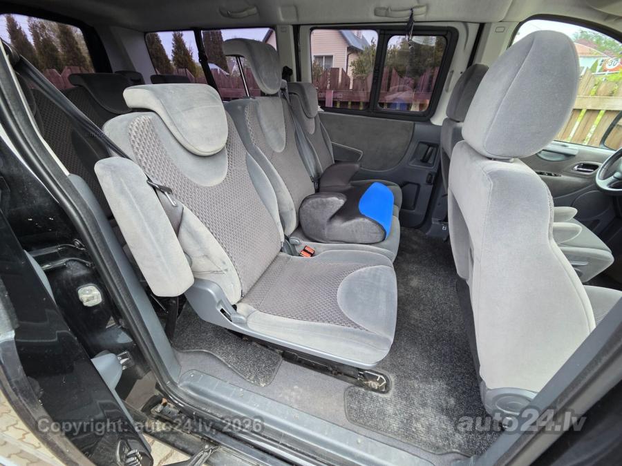 Black Citroen Jumpy 2015 in Maardu, with an engine capacity of 2.00 L and mileage of 241 thousand km for 8000 €, photo 8 on AUTOMOTO.COM.LV