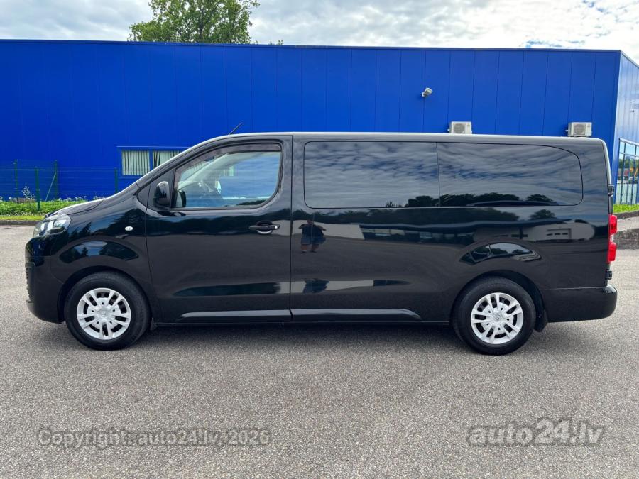 Melns Citroen Jumpy 2020 Paide, ar dzinēja tilpumu 1.50 L un nobraukumu 179 tūkst. km par 16690 €, foto 4 vietnē AUTOMOTO.COM.LV