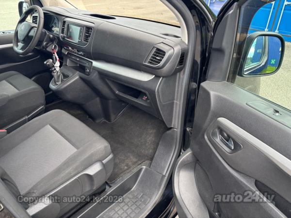 Black Citroen Jumpy 2020 in Paide, with an engine capacity of 1.50 L and mileage of 179 thousand km for 16690 €, photo 9 on AUTOMOTO.COM.LV