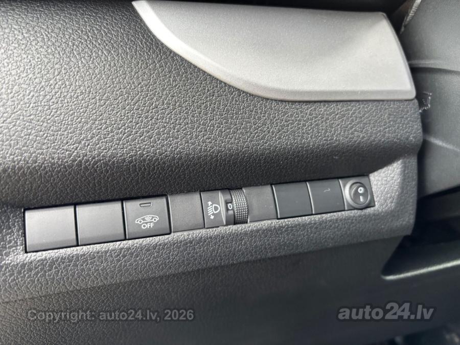 Melns Citroen Jumpy 2020 Paide, ar dzinēja tilpumu 1.50 L un nobraukumu 179 tūkst. km par 16690 €, foto 21 vietnē AUTOMOTO.COM.LV