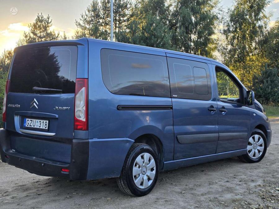 Blue Citroen Jumpy 2011 in Silute, with an engine capacity of 2.00 L and mileage of 400 thousand km for 3000 €, photo 7 on AUTOMOTO.COM.LV