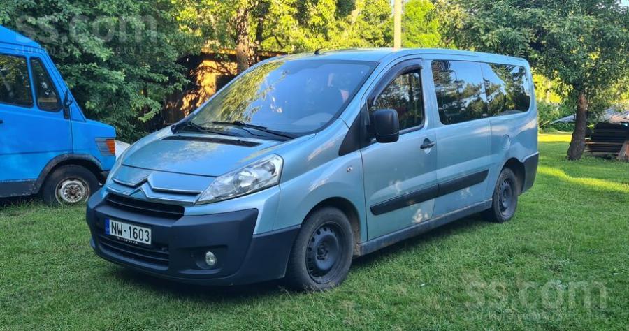 Blue Citroen Jumpy 2008 in Riga, with an engine capacity of 1.60 L and mileage of 672 thousand km for 1900 €, photo 3 on AUTOMOTO.COM.LV