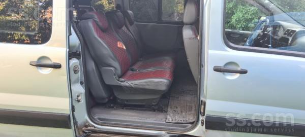 Zils Citroen Jumpy 2008 Rīga, ar dzinēja tilpumu 1.60 L un nobraukumu 672 tūkst. km par 1900 €, foto 7 vietnē AUTOMOTO.COM.LV