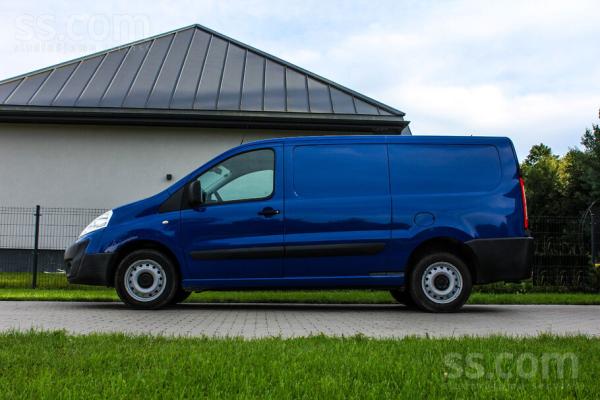 Zils Citroen Jumpy 2010 Jelgava, ar dzinēja tilpumu 2.00 L un nobraukumu 196 tūkst. km par 4596 €, foto 3 vietnē AUTOMOTO.COM.LV