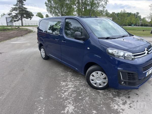 Zils Citroen Jumpy 2017 Ogre, ar dzinēja tilpumu 2.00 L un nobraukumu 200 tūkst. km par 7800 €, foto 5 vietnē AUTOMOTO.COM.LV