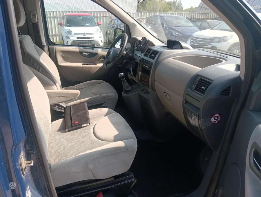 Zils Citroen Jumpy 2008 Utena, ar dzinēja tilpumu 2.00 L un nobraukumu 315 tūkst. km par 3650 €, foto 11 vietnē AUTOMOTO.COM.LV