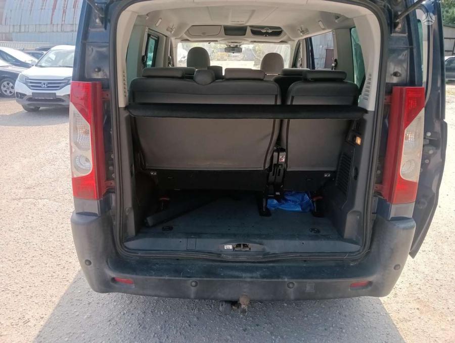 Zils Citroen Jumpy 2008 Utena, ar dzinēja tilpumu 2.00 L un nobraukumu 315 tūkst. km par 3650 €, foto 16 vietnē AUTOMOTO.COM.LV