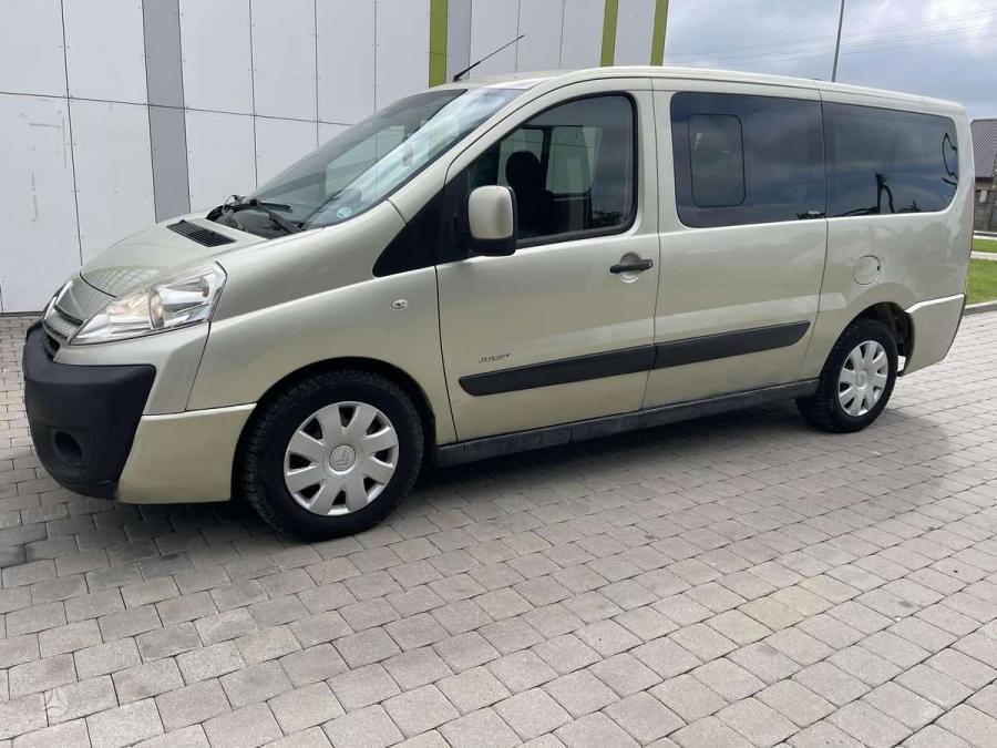 Brown Citroen Jumpy 2009 in Vilnius, with an engine capacity of 2.00 L and mileage of 350 thousand km for 3000 €, photo 6 on AUTOMOTO.COM.LV