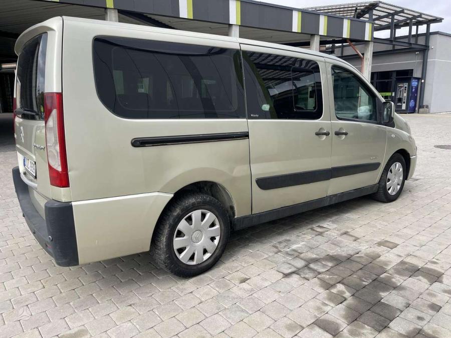 Brown Citroen Jumpy 2009 in Vilnius, with an engine capacity of 2.00 L and mileage of 350 thousand km for 3000 €, photo 10 on AUTOMOTO.COM.LV