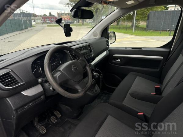 Brown Citroen Jumpy 2017 in Jelgava, with an engine capacity of 1.60 L and mileage of 169 thousand km for 12000 €, photo 8 on AUTOMOTO.COM.LV