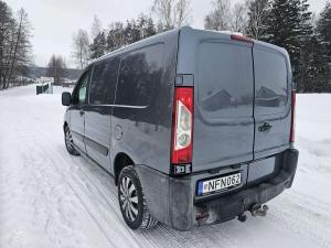 Grey Citroen Jumpy 2008 in Vilnius, with an engine capacity of 2.00 L and mileage of 380 thousand km for 1700 €, photo 4 on AUTOMOTO.COM.LV