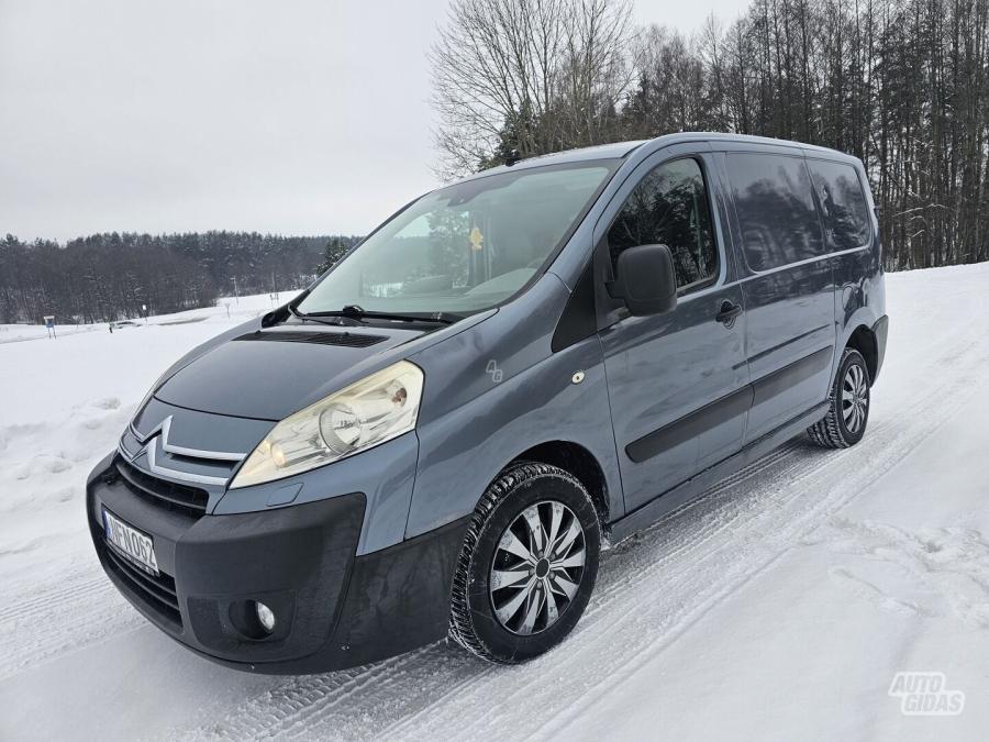 Pelēks Citroen Jumpy 2008 Viļņa, ar dzinēja tilpumu 2.00 L un nobraukumu 380 tūkst. km par 1700 €, foto 1 vietnē AUTOMOTO.COM.LV