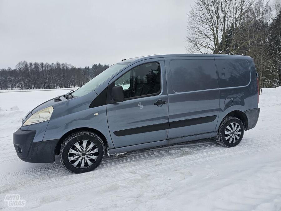 Pelēks Citroen Jumpy 2008 Viļņa, ar dzinēja tilpumu 2.00 L un nobraukumu 380 tūkst. km par 1700 €, foto 5 vietnē AUTOMOTO.COM.LV