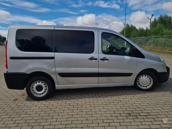 Grey Citroen Jumpy 2011 in Marijampole, with an engine capacity of 2.00 L and mileage of 287 thousand km for 3299 €, photo 10 on AUTOMOTO.COM.LV