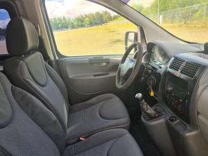 Grey Citroen Jumpy 2011 in Marijampole, with an engine capacity of 2.00 L and mileage of 287 thousand km for 3299 €, photo 16 on AUTOMOTO.COM.LV