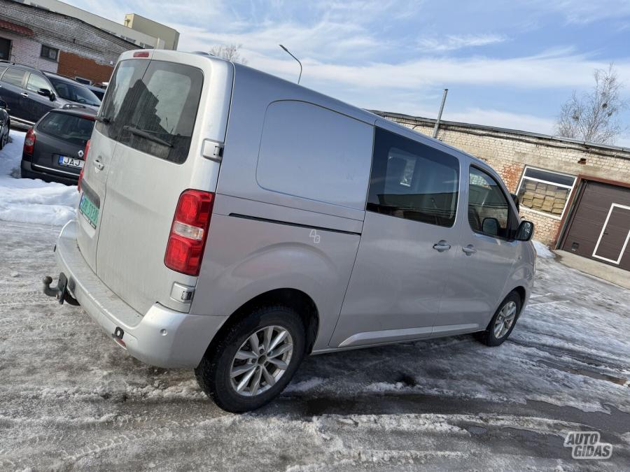 Grey Citroen Jumpy 2017 in Kaunas, with an engine capacity of 2.00 L and mileage of 231 thousand km for 9000 €, photo 4 on AUTOMOTO.COM.LV