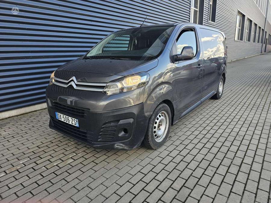 Grey Citroen Jumpy 2019 in Taurage, with an engine capacity of 2.00 L and mileage of 300 thousand km for 4300 €, photo 1 on AUTOMOTO.COM.LV