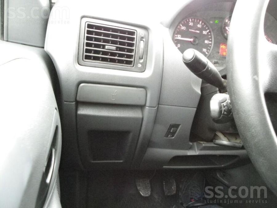 Pelēks Citroen Jumpy 2016 Valka, ar dzinēja tilpumu 2.00 L un nobraukumu 197 tūkst. km par 5700 €, foto 13 vietnē AUTOMOTO.COM.LV