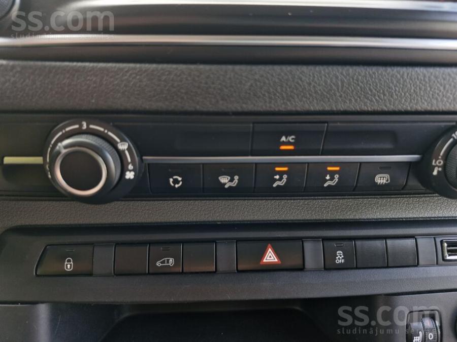 Grey Citroen Jumpy 2017 in Riga, with an engine capacity of 2.00 L and mileage of 0 thousand km for 10300 €, photo 14 on AUTOMOTO.COM.LV