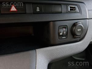 Grey Citroen Jumpy 2017 in Riga, with an engine capacity of 2.00 L and mileage of 0 thousand km for 10300 €, photo 17 on AUTOMOTO.COM.LV
