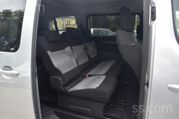 Grey Citroen Jumpy 2018 in Kuldiga, with an engine capacity of 2.00 L and mileage of 0 thousand km for 10990 €, photo 8 on AUTOMOTO.COM.LV