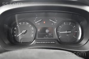 Grey Citroen Jumpy 2018 in Kuldiga, with an engine capacity of 2.00 L and mileage of 0 thousand km for 10990 €, photo 14 on AUTOMOTO.COM.LV