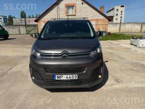 Grey Citroen Jumpy 2020 in Jelgava, with an engine capacity of 2.00 L and mileage of 190 thousand km for 9900 €, photo 7 on AUTOMOTO.COM.LV