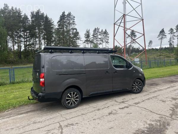 Grey Citroen Jumpy 2021 in Riga, with an engine capacity of 2.00 L and mileage of 154 thousand km for 11400 €, photo 3 on AUTOMOTO.COM.LV